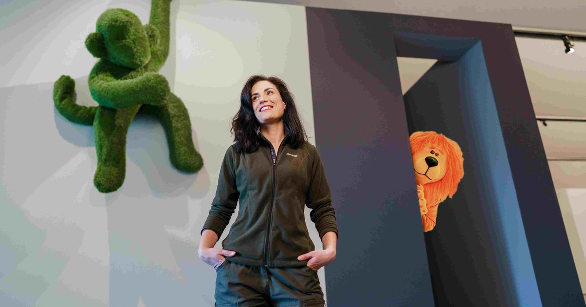 Online Kunstbuzz We Are Animals - PO - Kunsthal